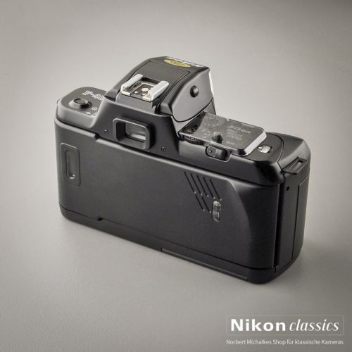 Nikonclassics Shop für klassische Nikons - Gehäuse autofokus